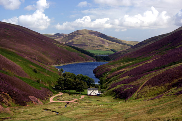Pentland Hills Photos: Loganlea Reservoir and Castlelaw Hill